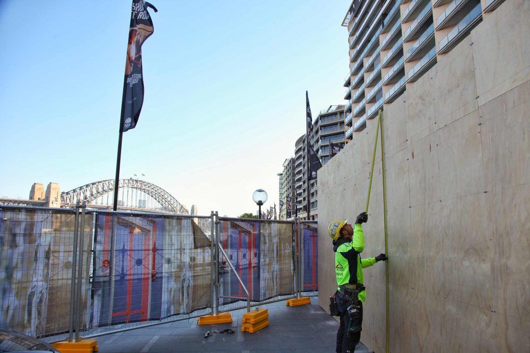 Carpentry Contractors Sydney - Hoarding Contractors - GS Building